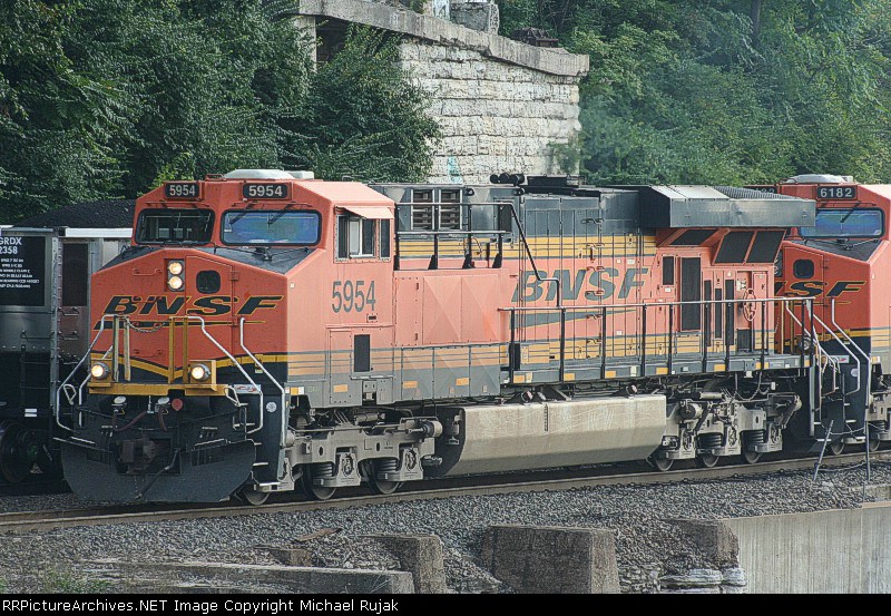 BNSF 5954